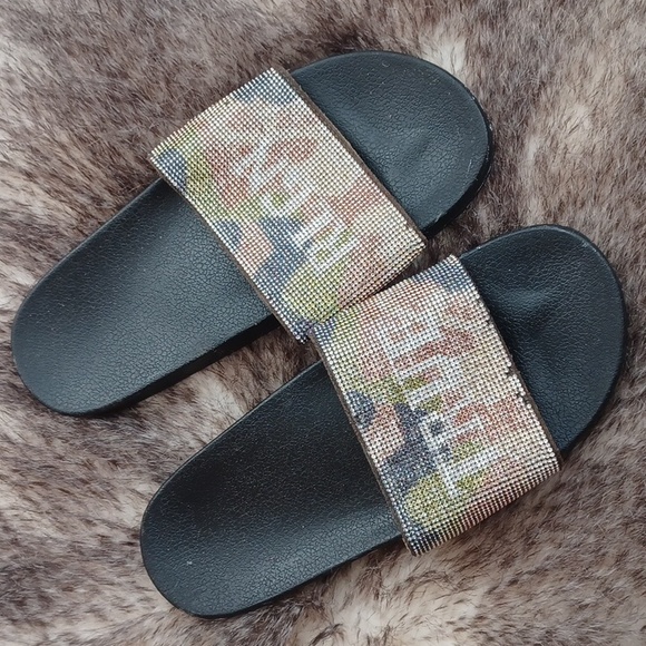 True Religion | Shoes | True Religion Sandals | Poshmark